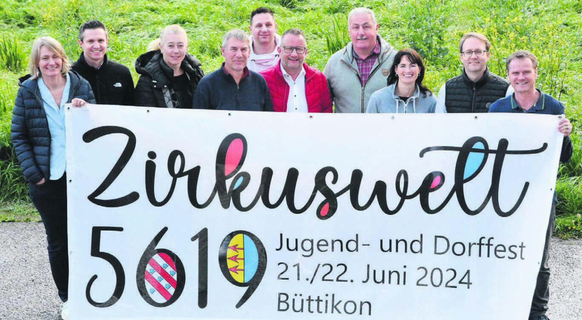 Die Vorfreude beim OK auf das anstehende Jugendfest ist gross (von ...