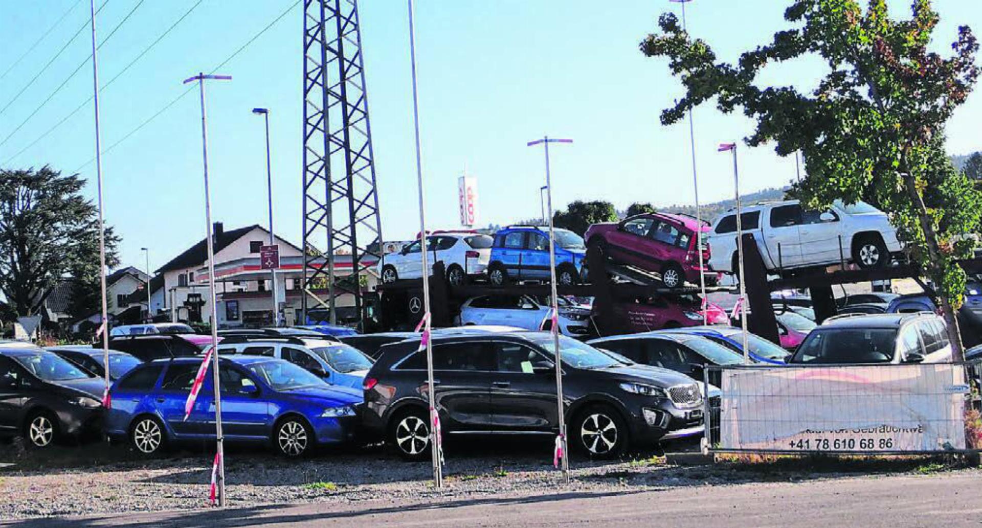 Hier in der Nähe des Kreisels Dintikon soll in nächster Zukunft ein ...